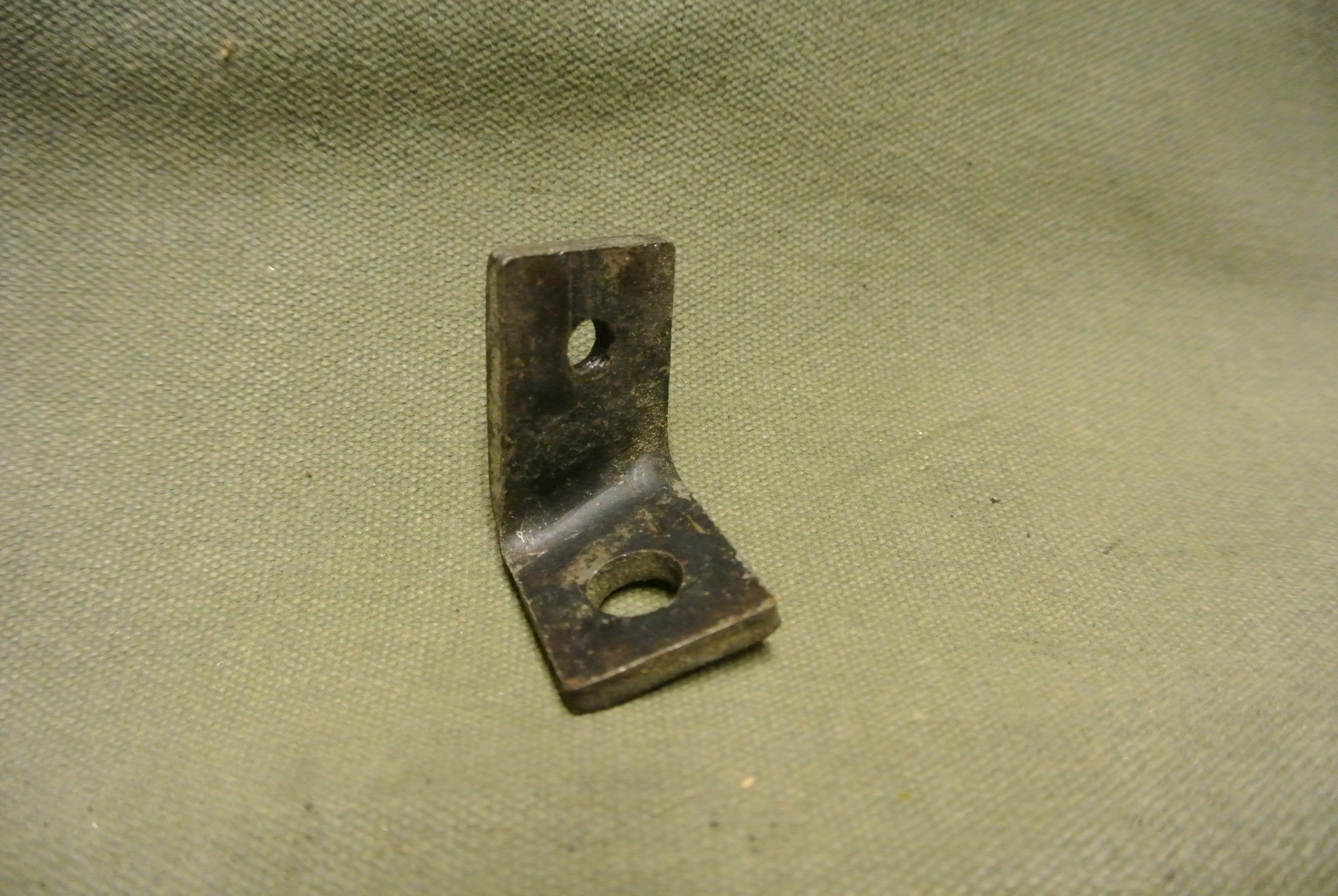 SUPPORT STARTER TO ENGINE BLOCK - HMKSHOP - Depot Moane